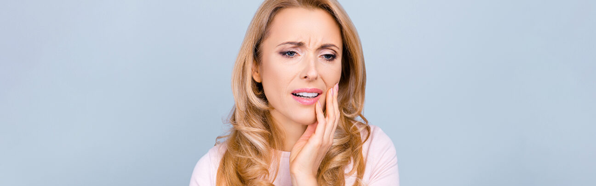 Managing Throbbing Tooth Pain That Comes and Goes